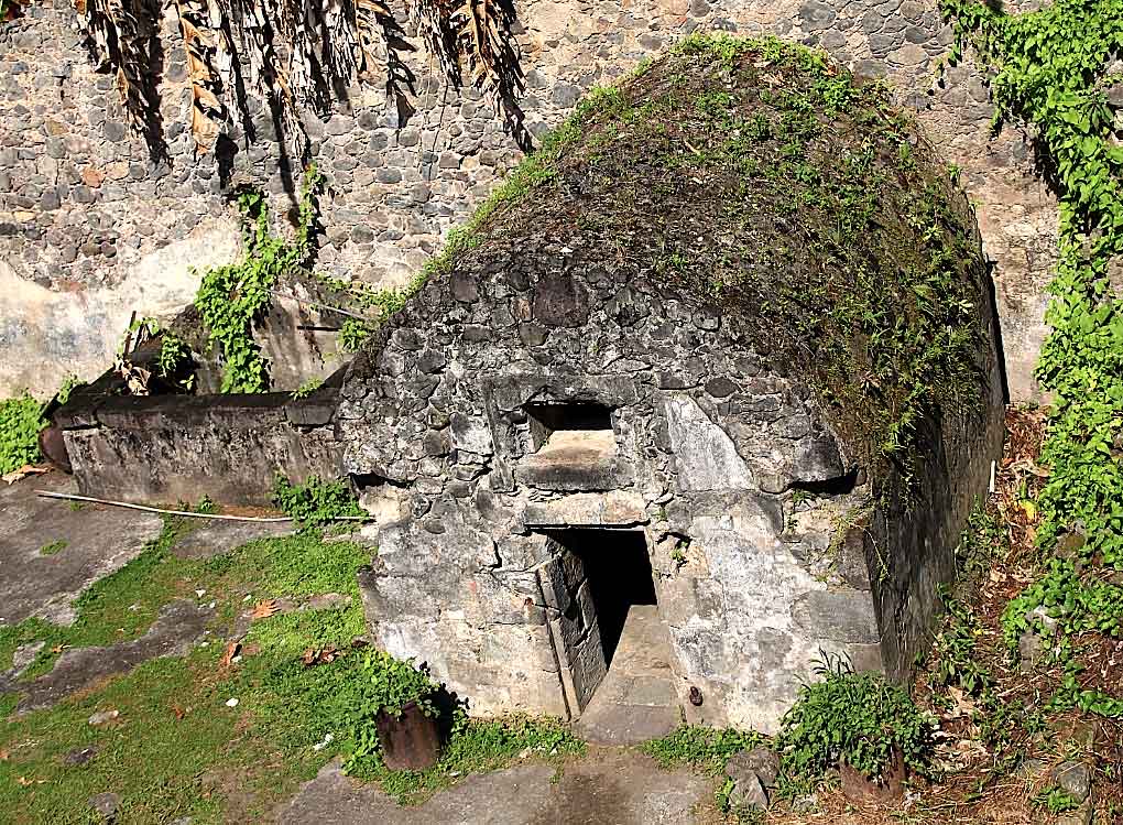 Saint-Pierre - Martinique Active