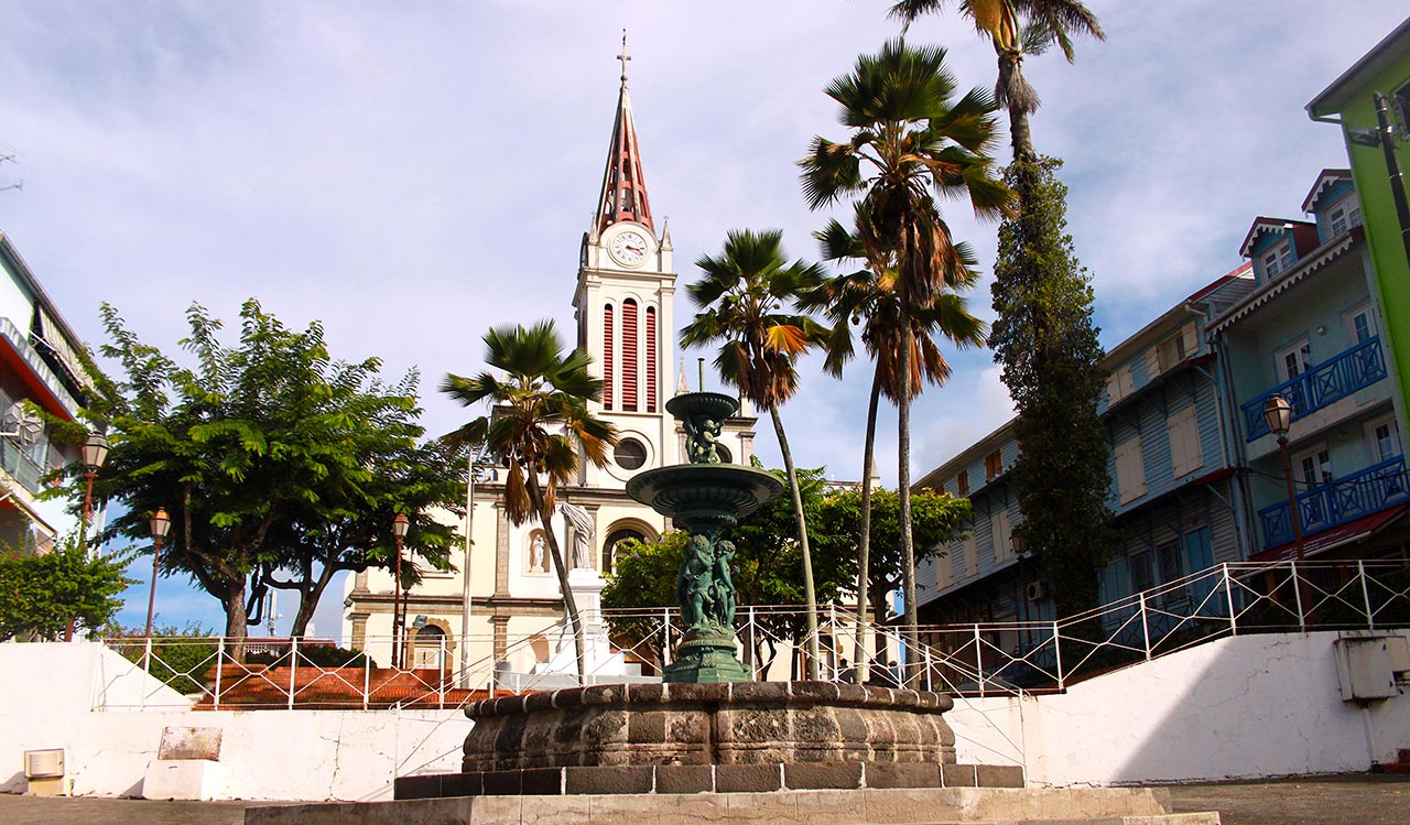 L’église Saint Laurent du Lamentin - Martinique Active