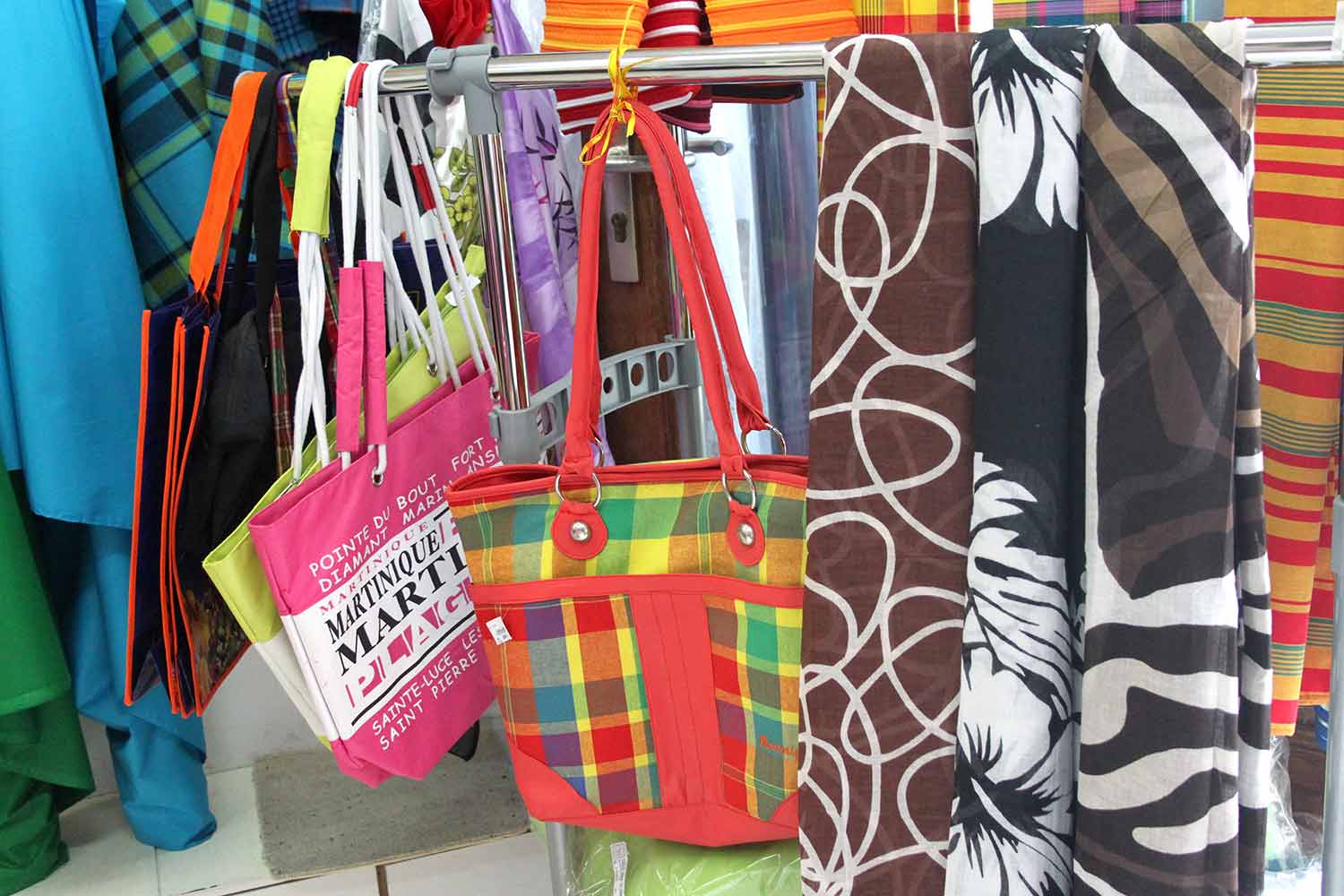 Madras Design - Martinique Active